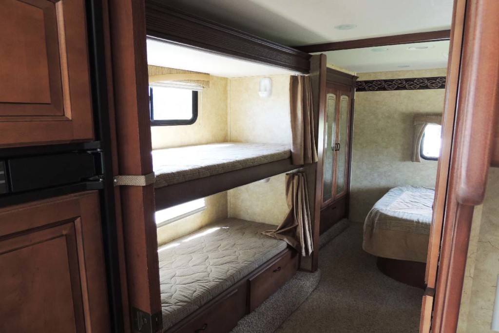 31 Ft Greyhawk Unit 15C - Colorado RV | Colorado RV